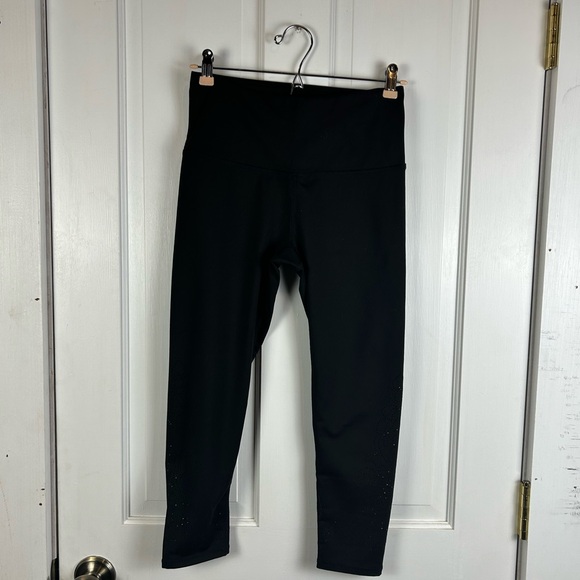 GAIAM | Pants & Jumpsuits | Gaiam Black High Waisted Leggings Wcutouts ...